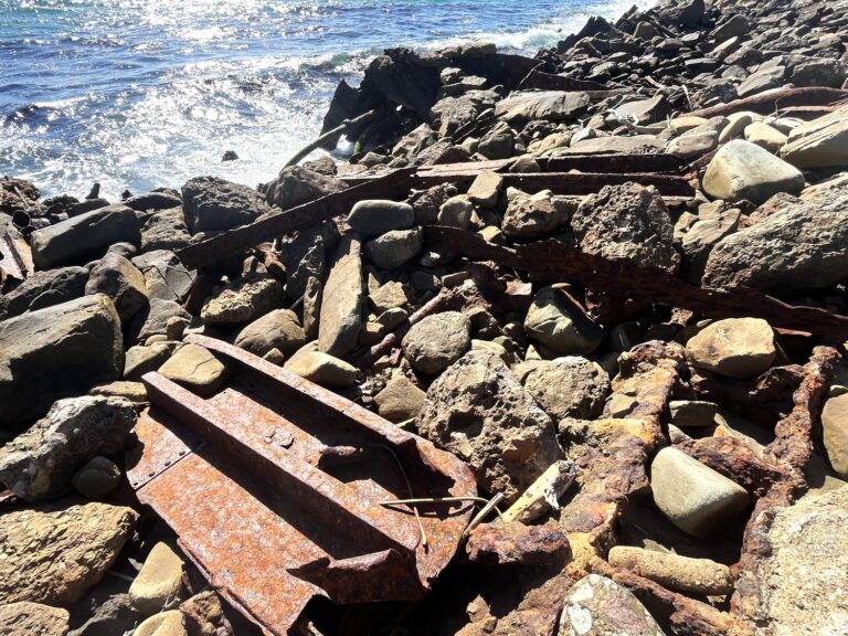 Forgotten Hero Ship: The Wreck of La Jenelle - The Captain's Table