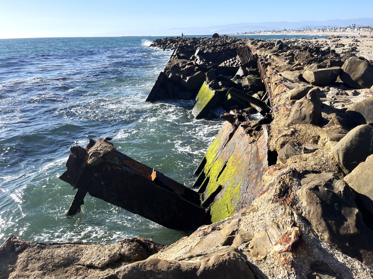 Forgotten Hero Ship: The Wreck of La Jenelle - The Captain's Table